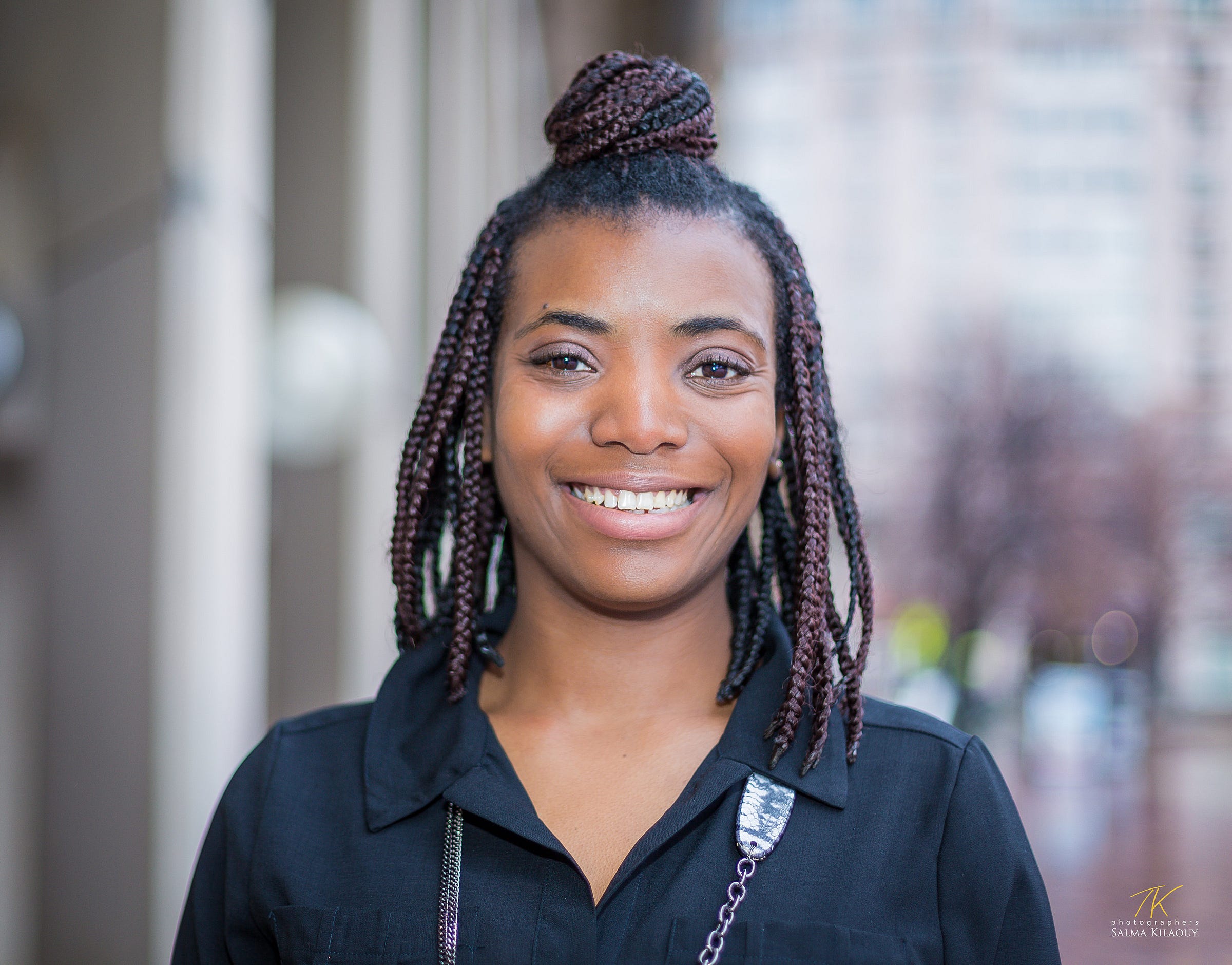 Vanessa Lewis – Medium