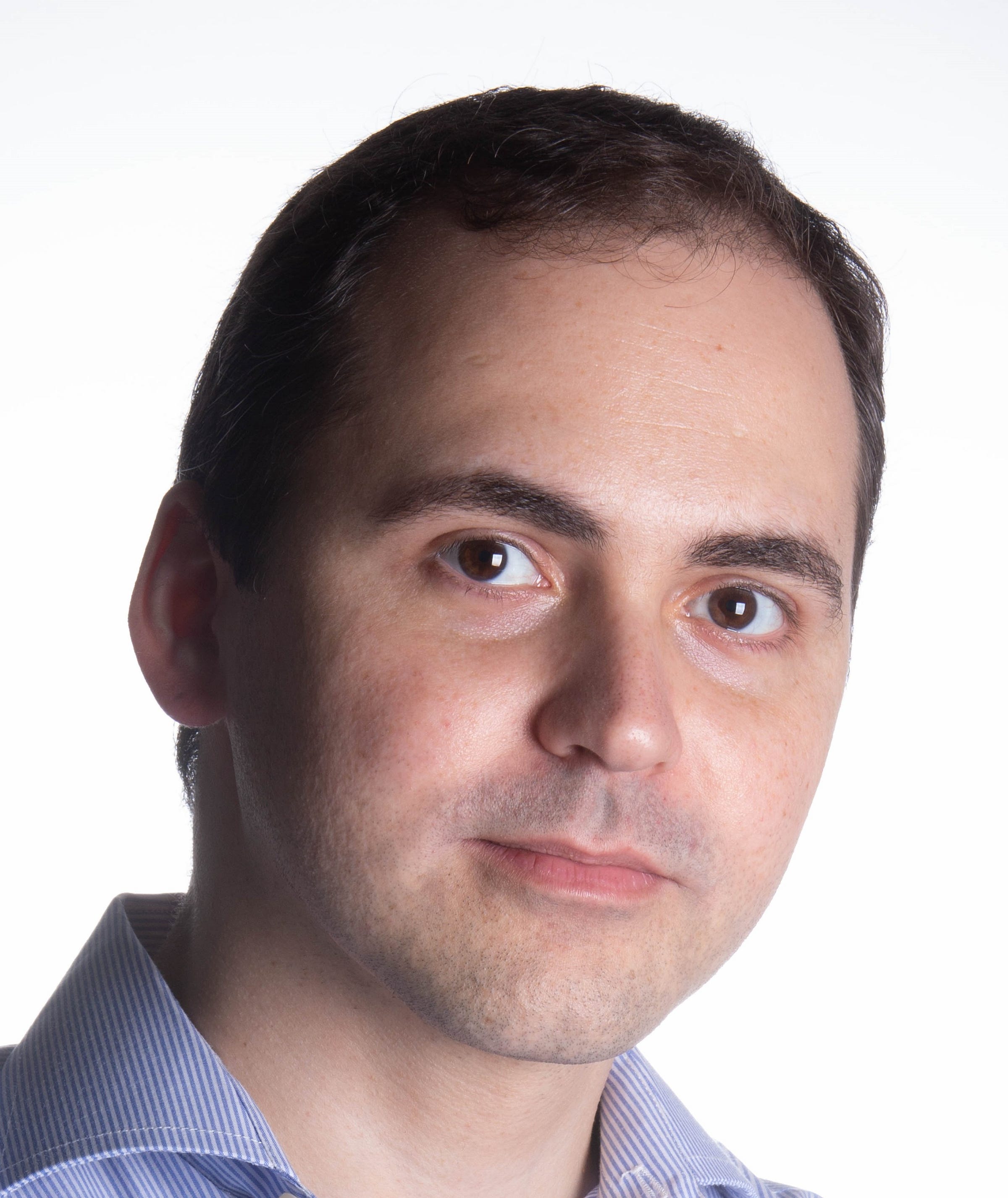 Rodrigo Martins – Medium