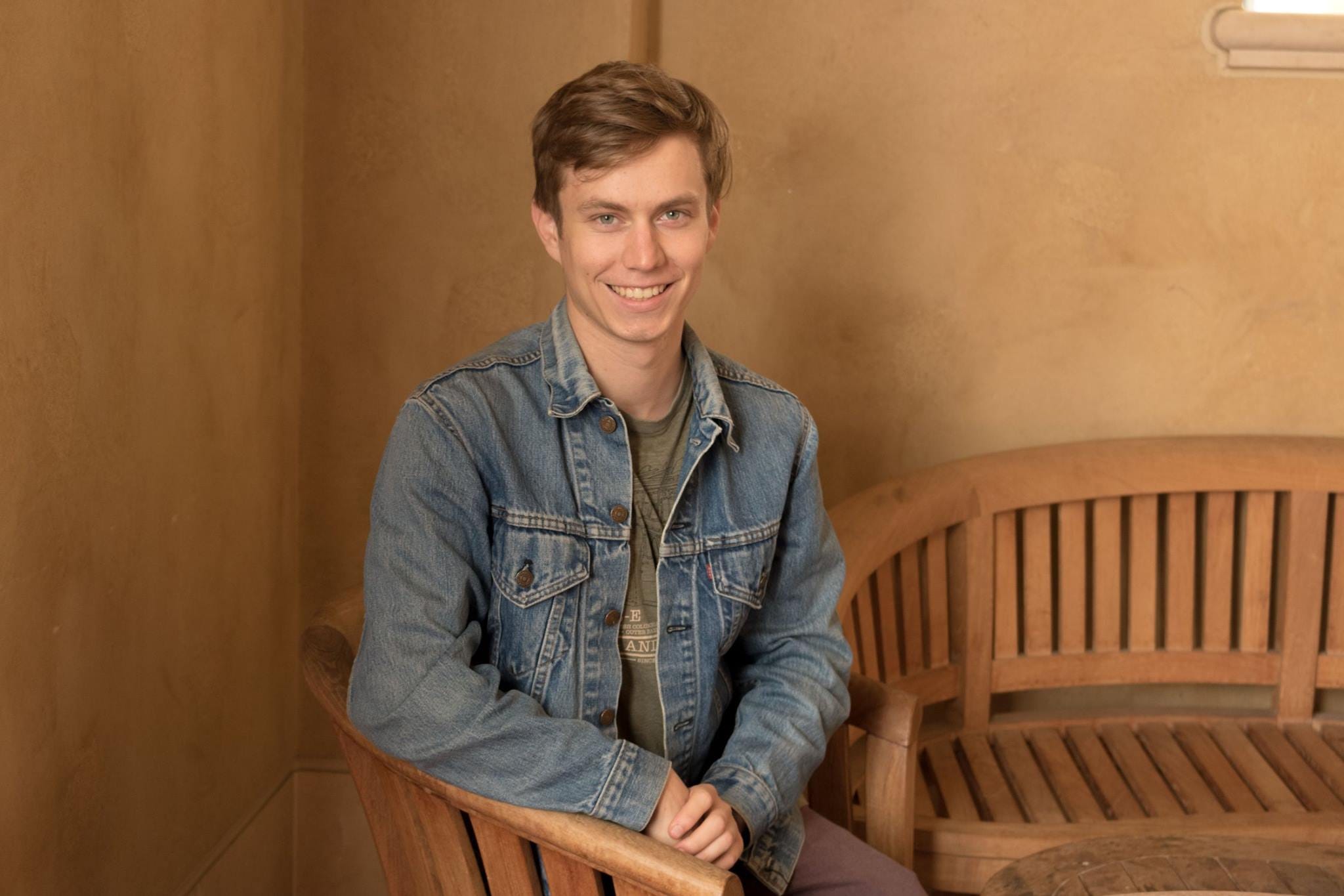 Joe – Medium
