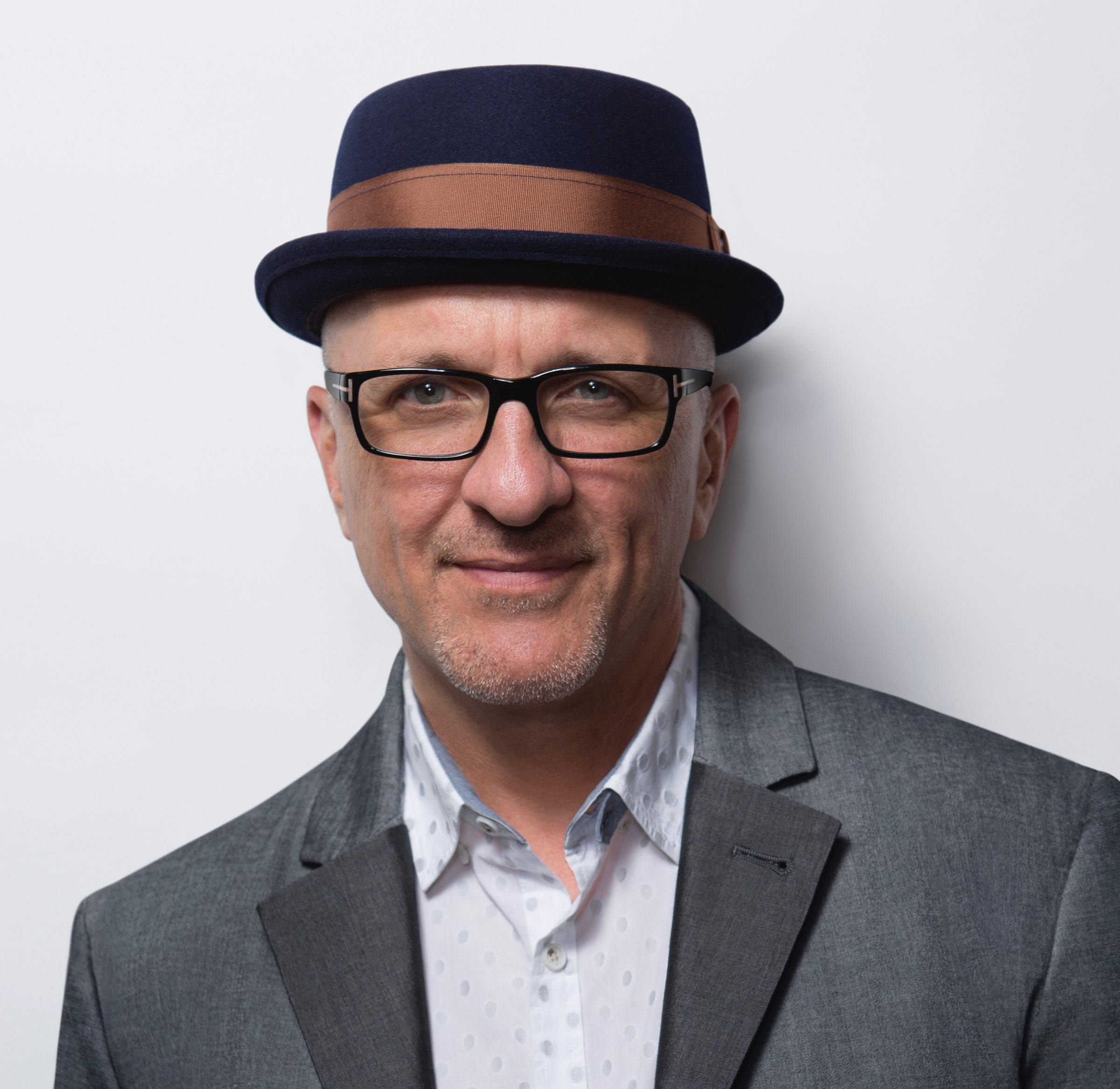 David Angelo – Medium