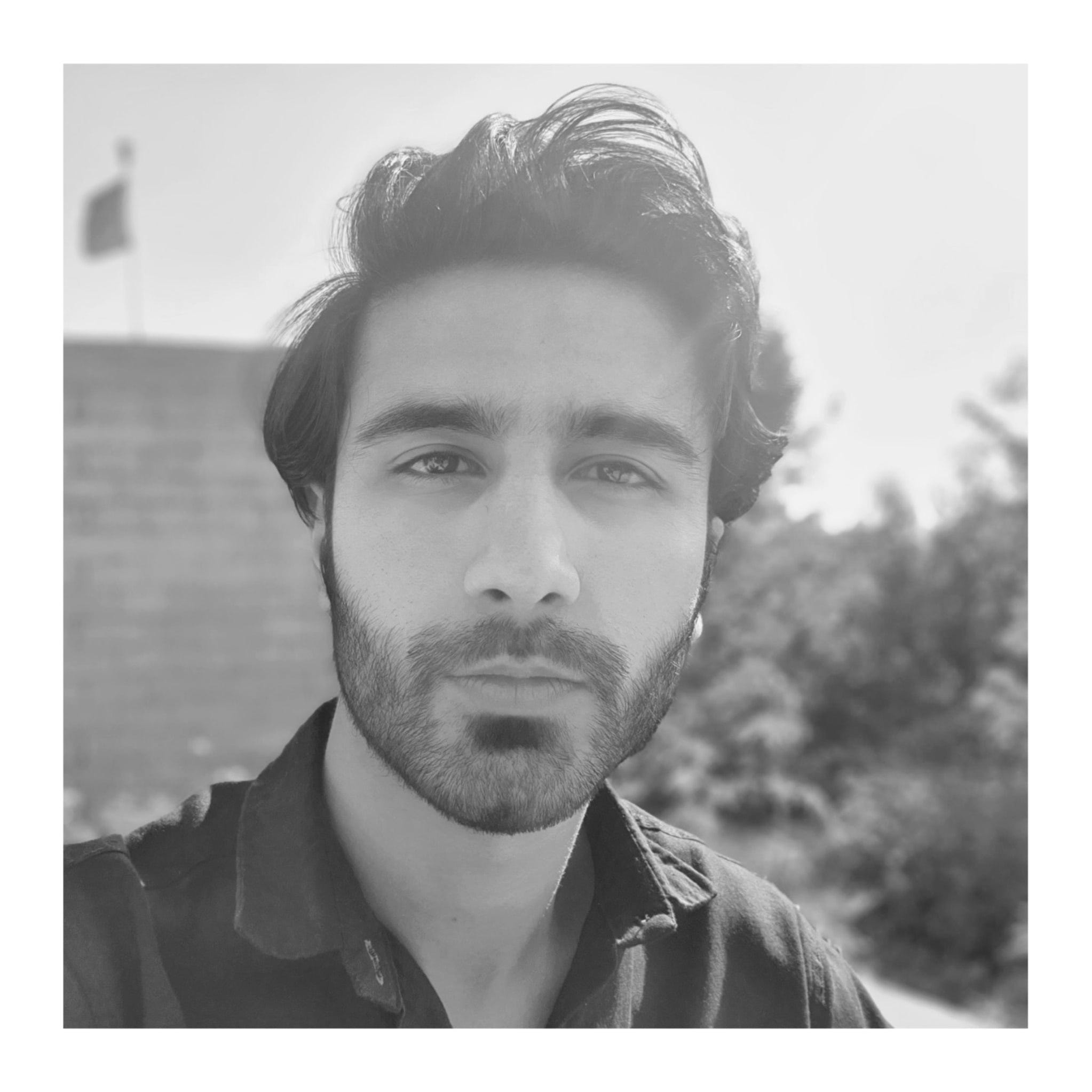 Sarmad Awan – Medium