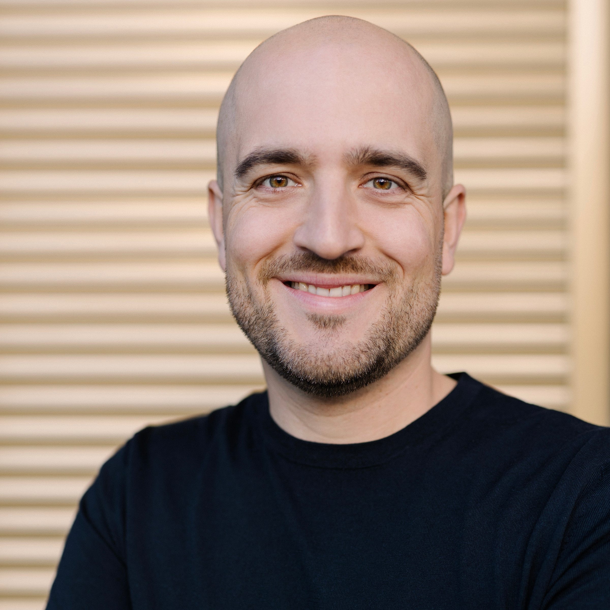 About – Mathias Lukas – Medium
