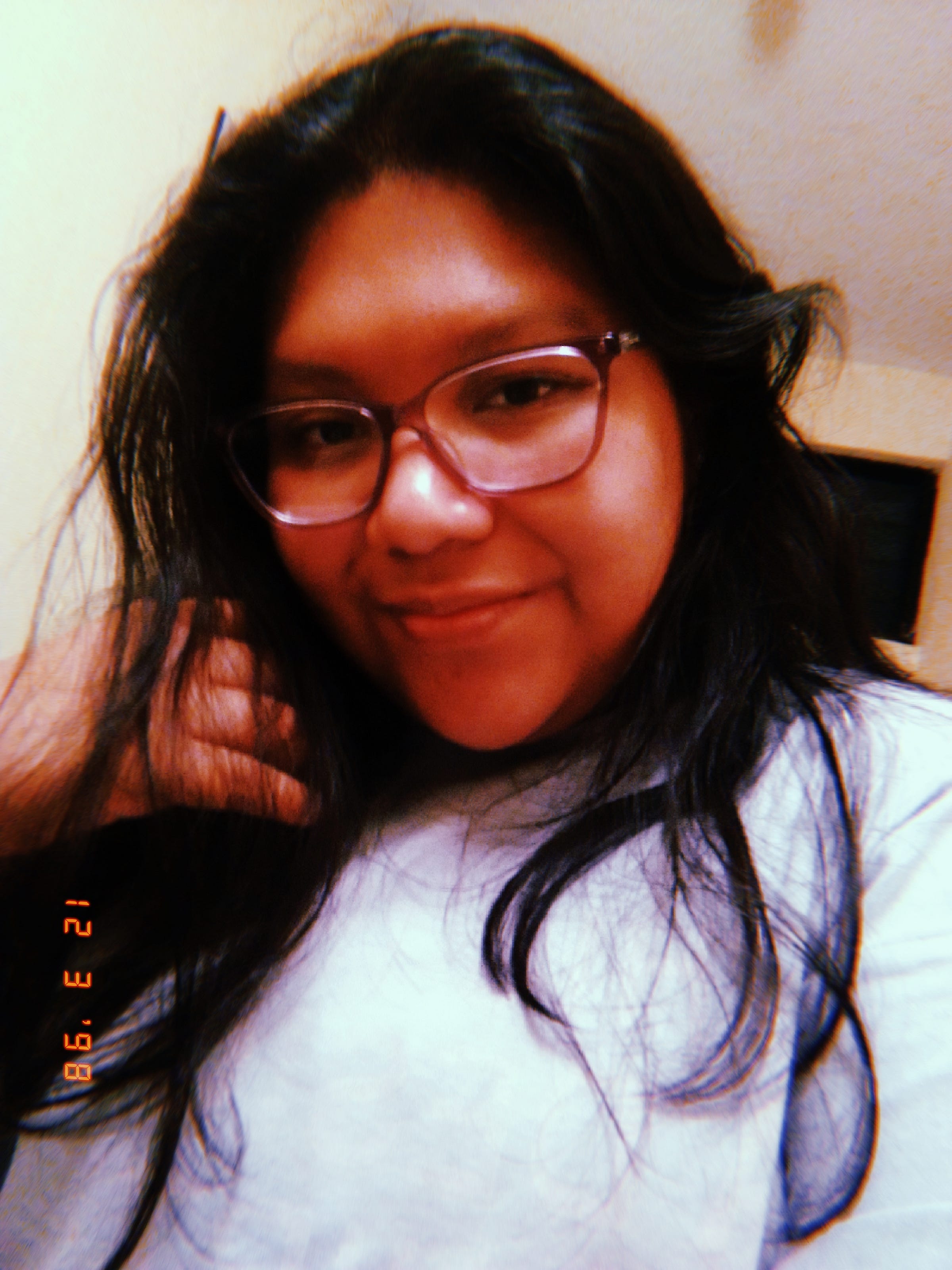 Majo Aldana – Medium