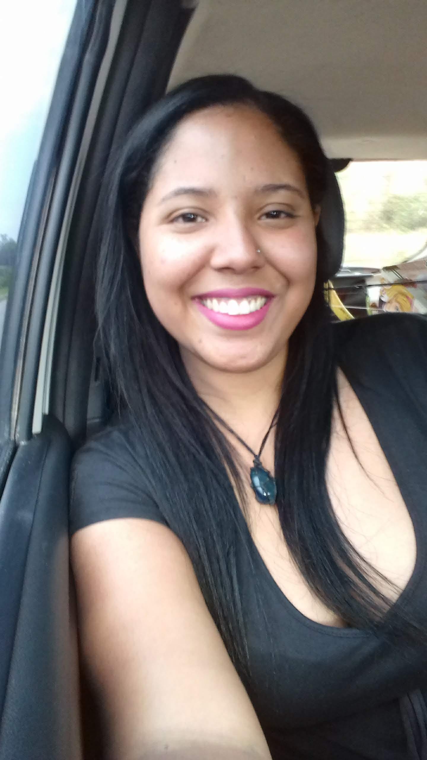 Bárbara Cabral – Medium