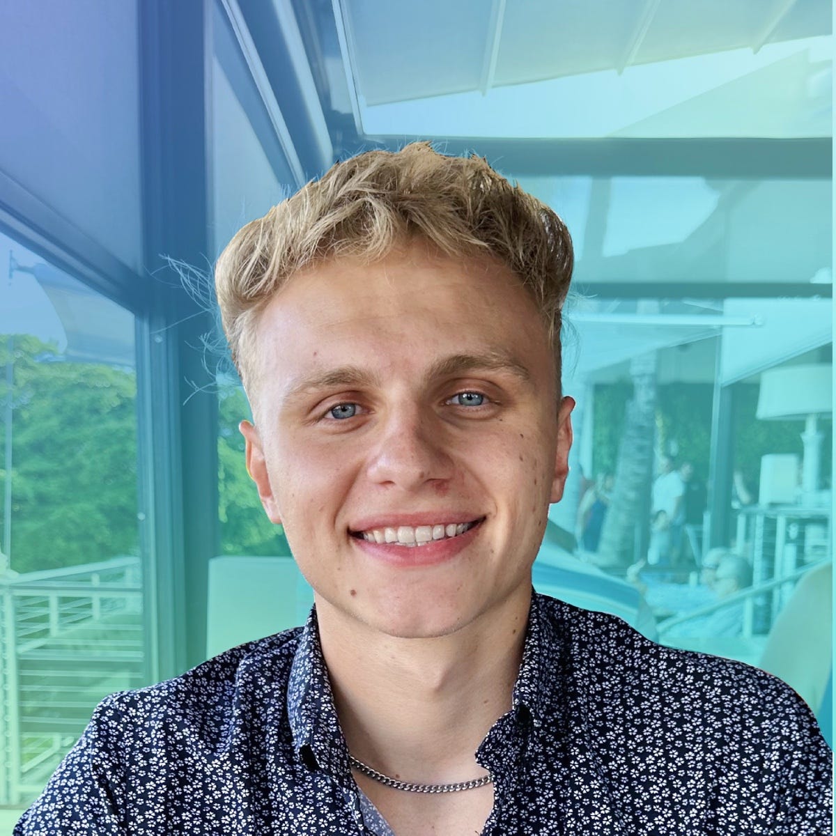 Everest Moll – Medium