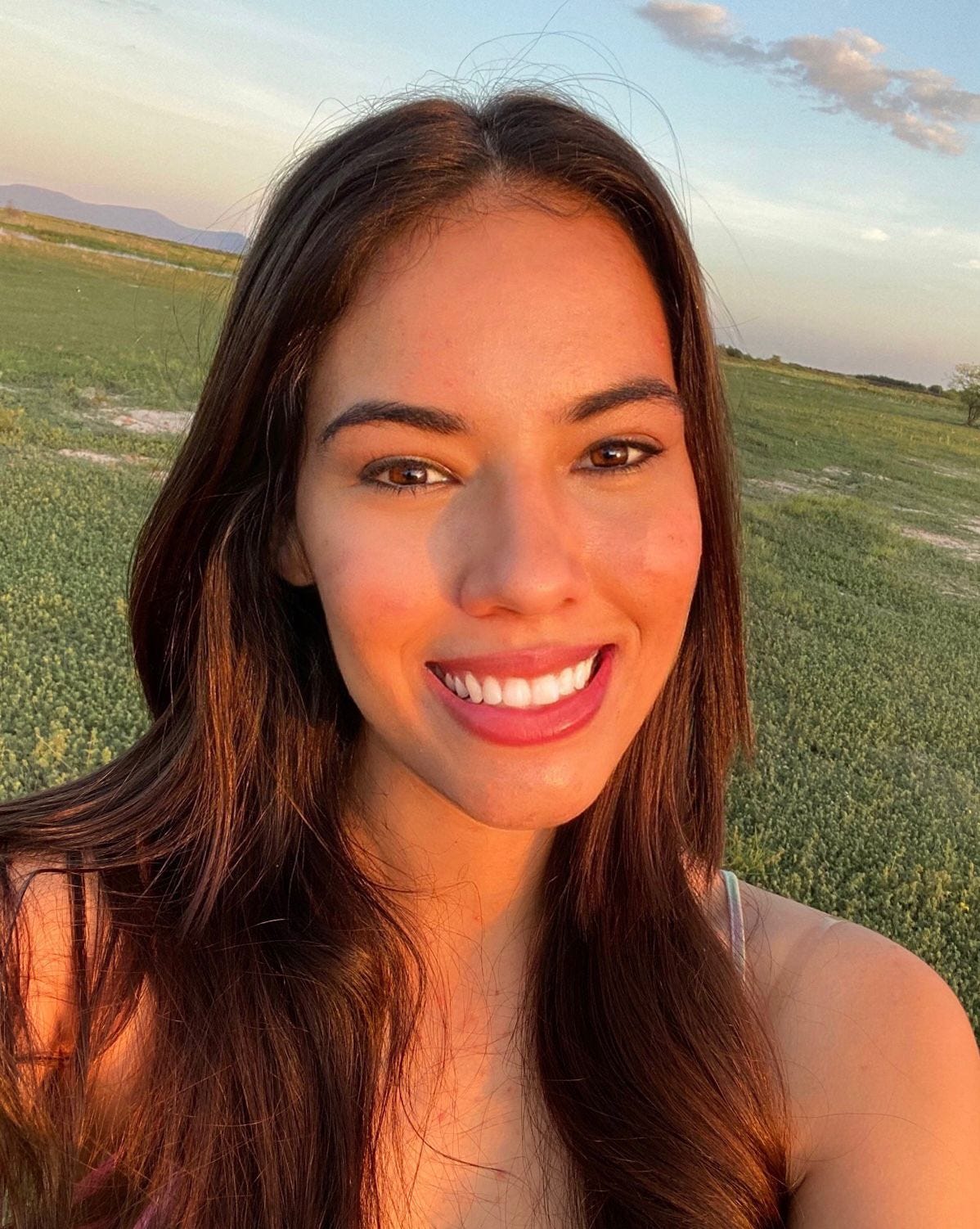 Nicoli Amorim – Medium