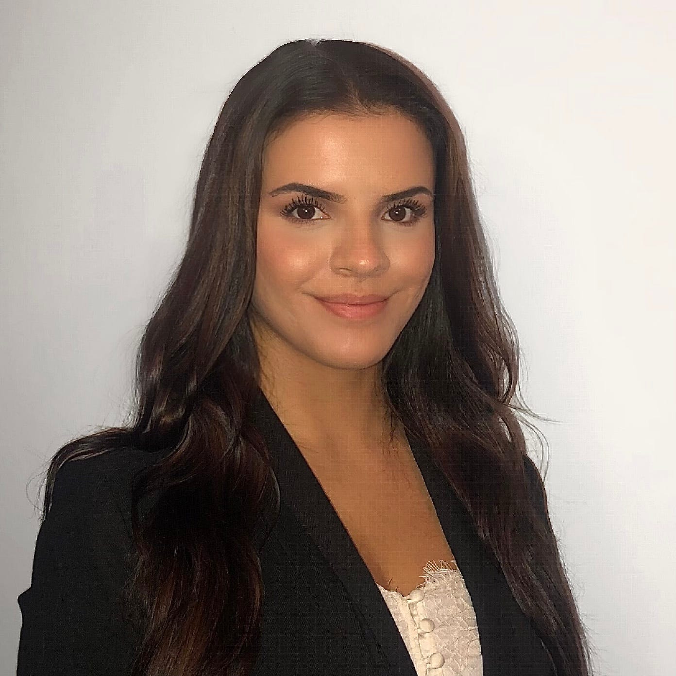 Katarina Zec – Medium