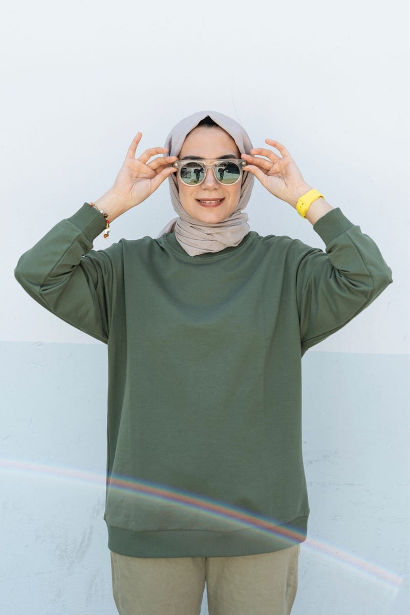 Sumeyra Teymur – Medium