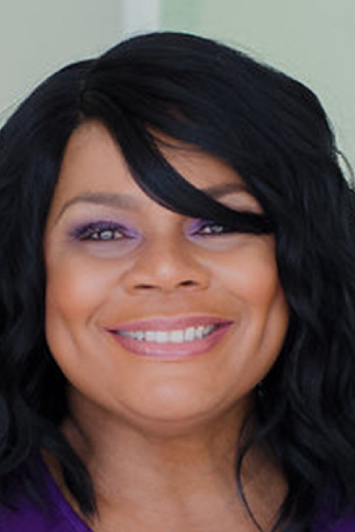 Dora Daniel – Medium