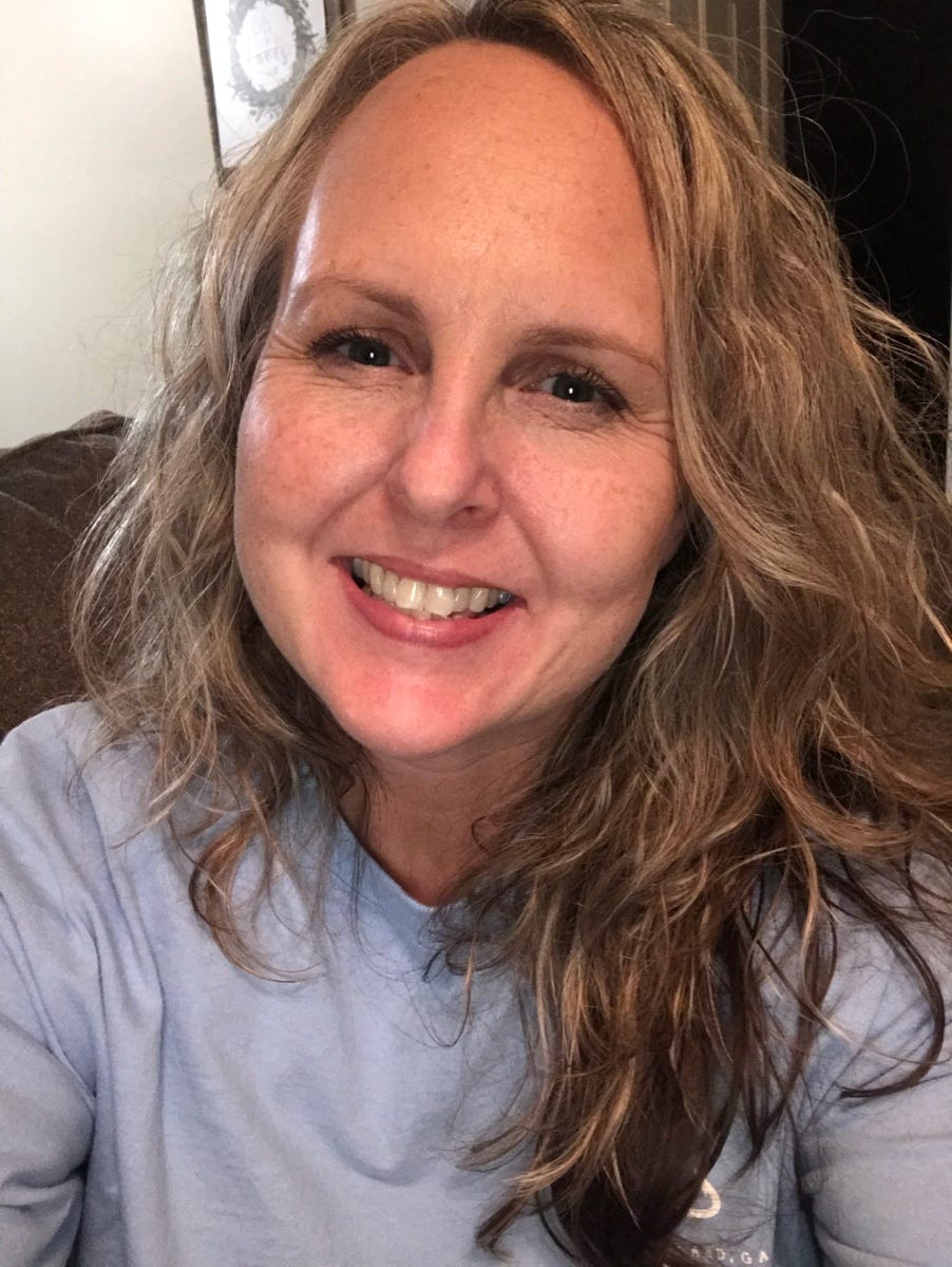 Lisa Pritchett – Medium