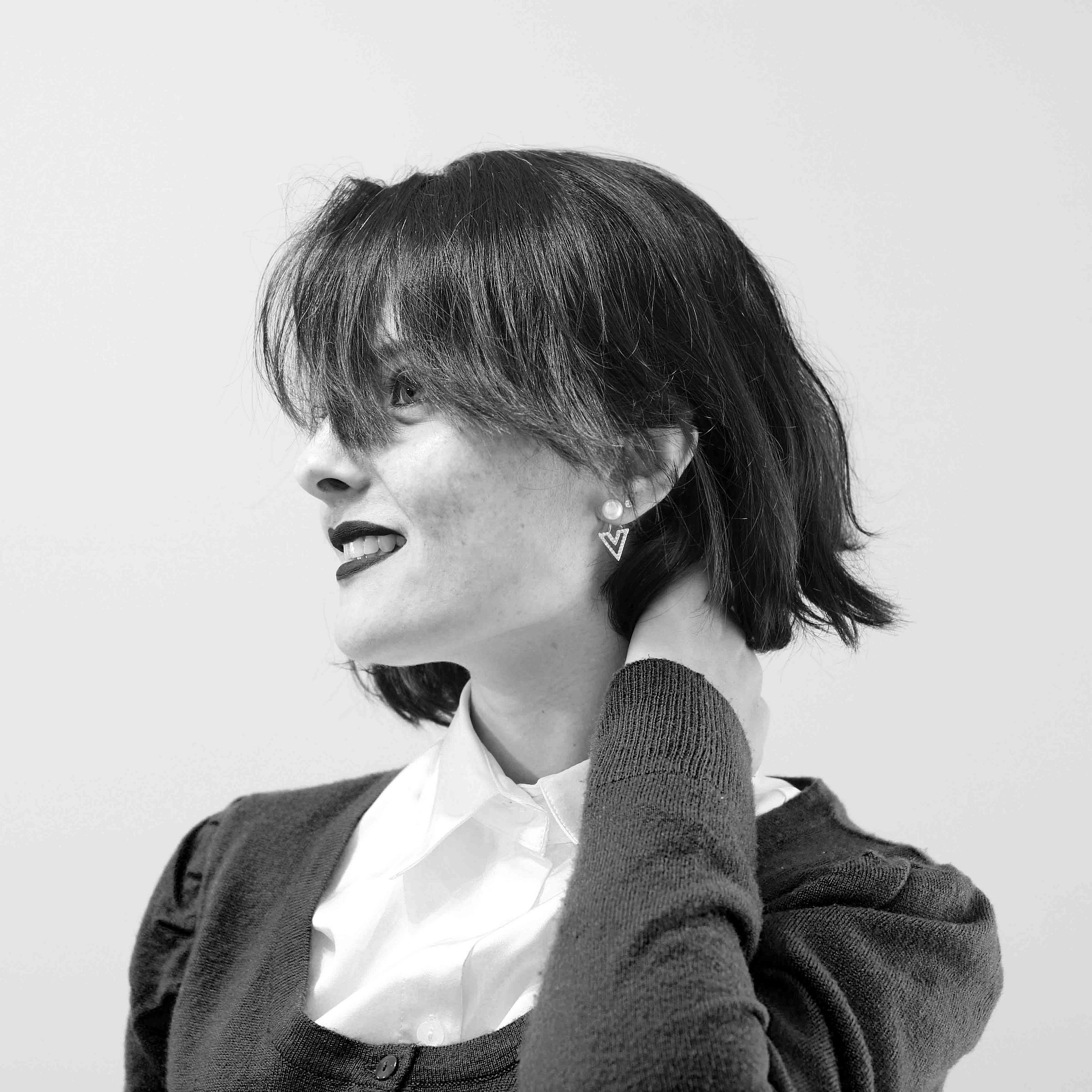 Leticia Reis – Medium