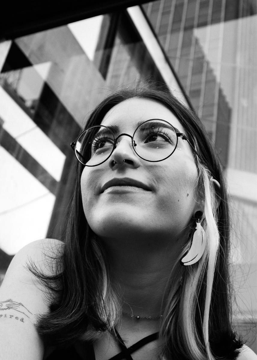Rachel Sarra – Medium