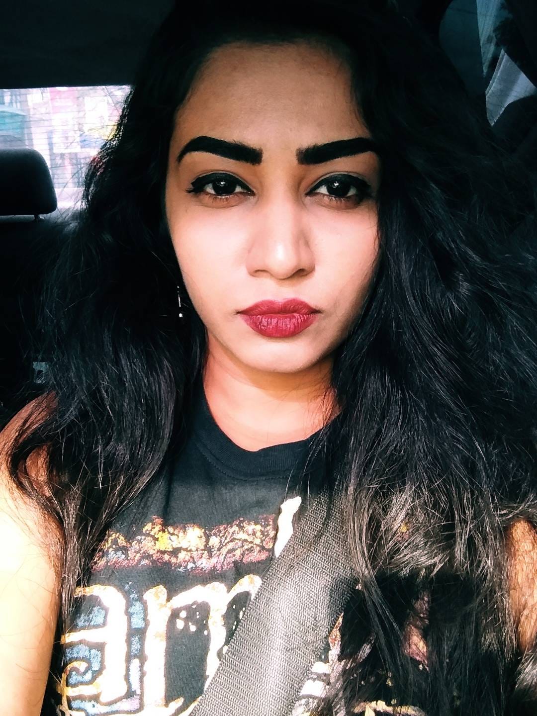 Ridmi Atapattu – Medium
