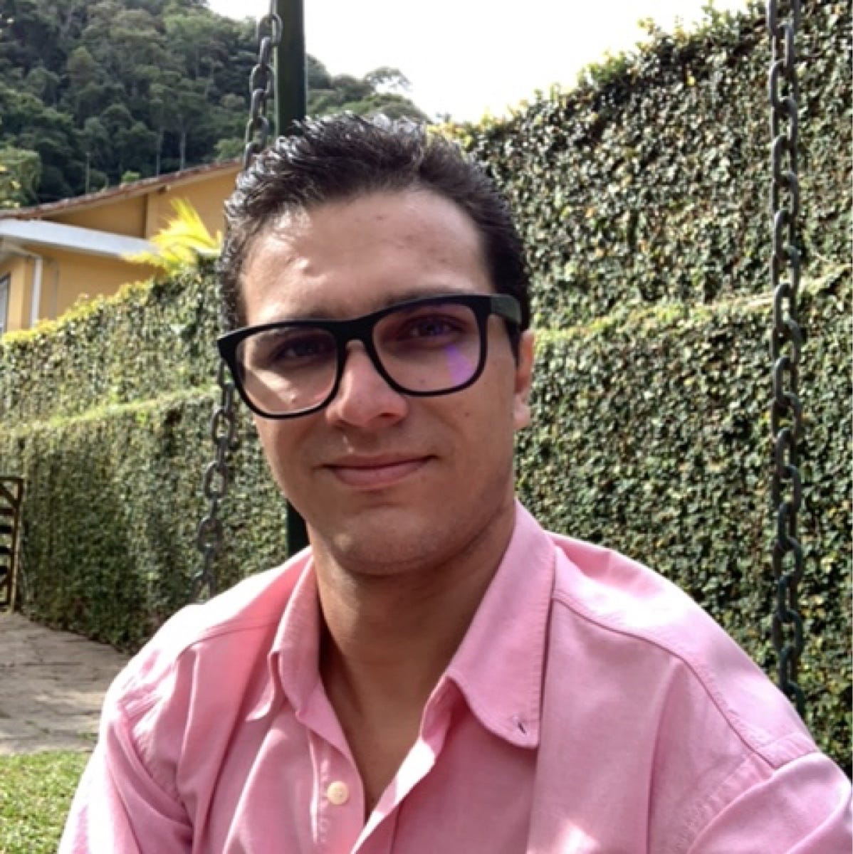 Elton Schivei Costa – Medium