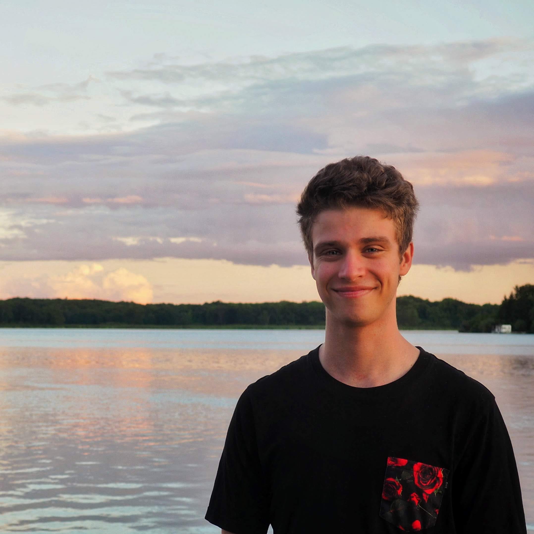 Cameron Macdonald – Medium