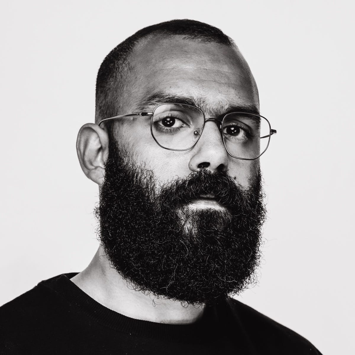 Houssam Chhih – Medium