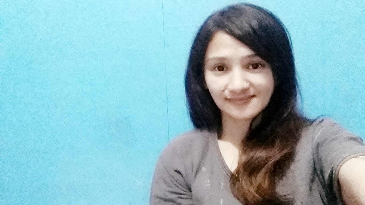 Mary April – Medium