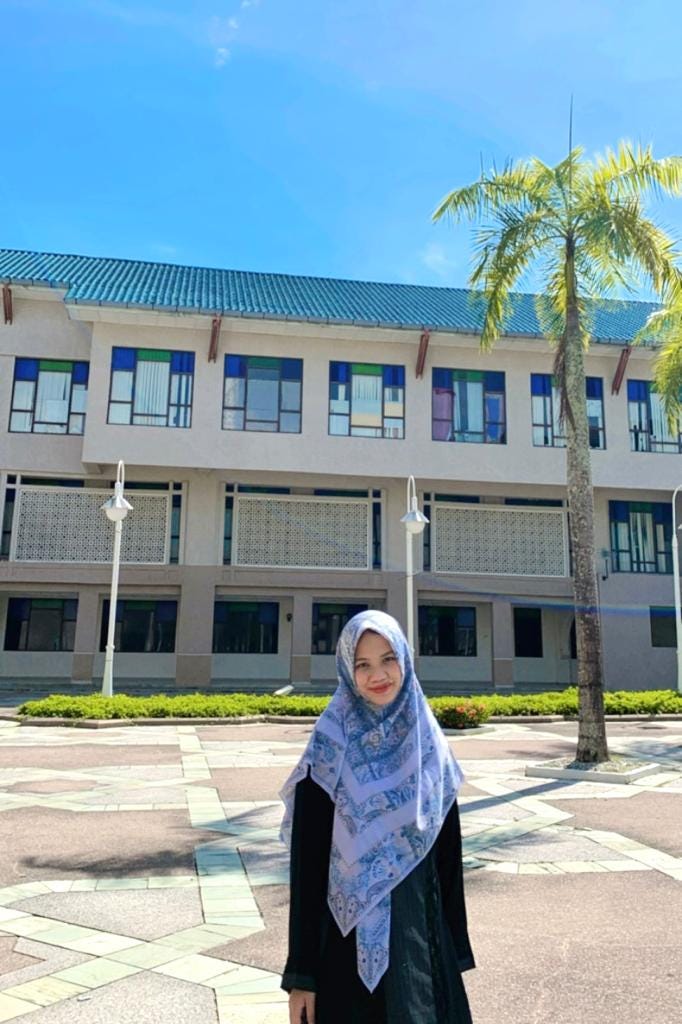 Jeihan Rizal – Medium