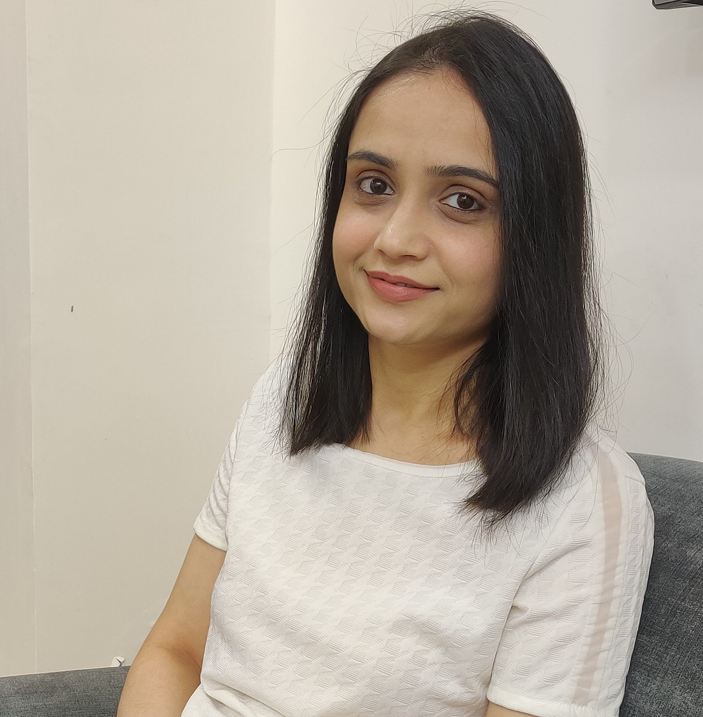 Suveena Malhotra – Medium