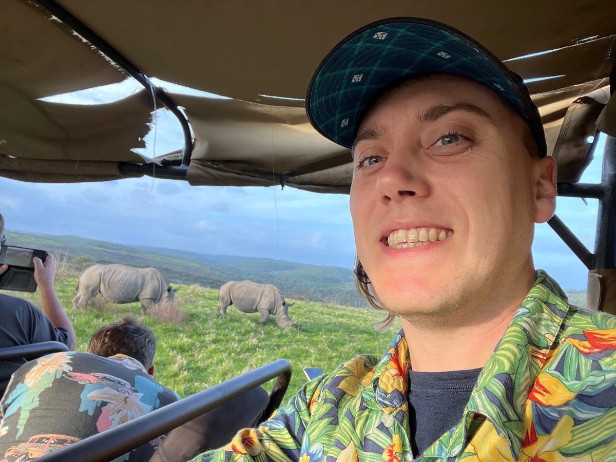 Tom Riglar – Medium