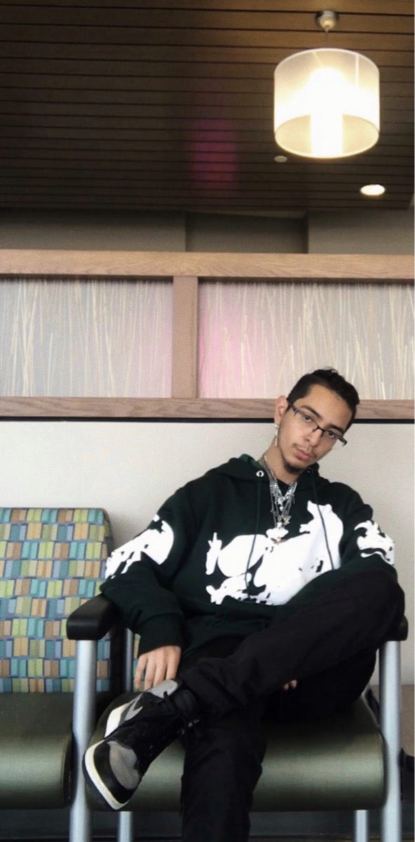 Luis Rodriguez – Medium