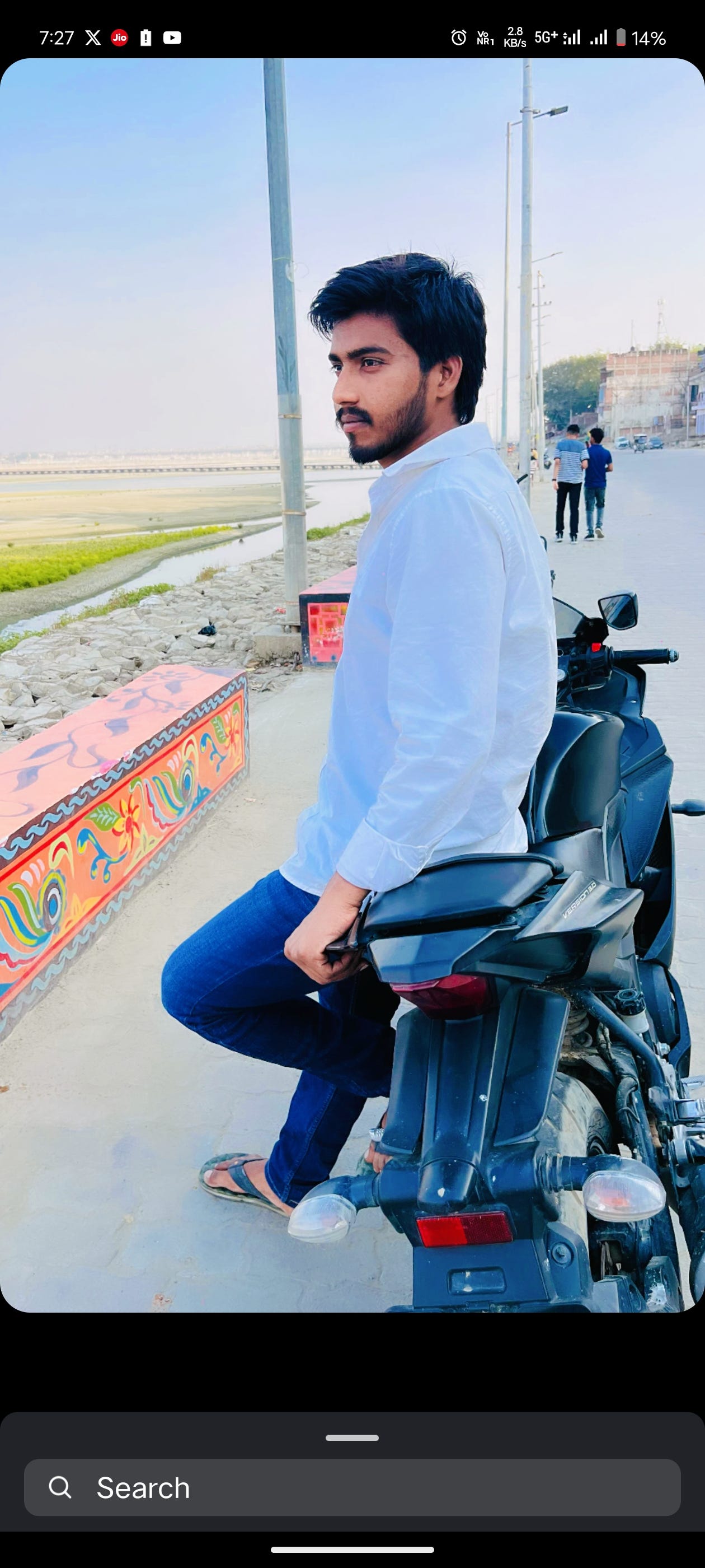 Kundan Sahu – Medium