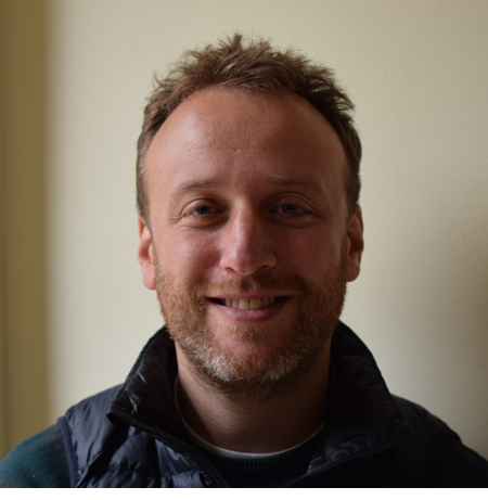 Jake Wallis Simons – Medium