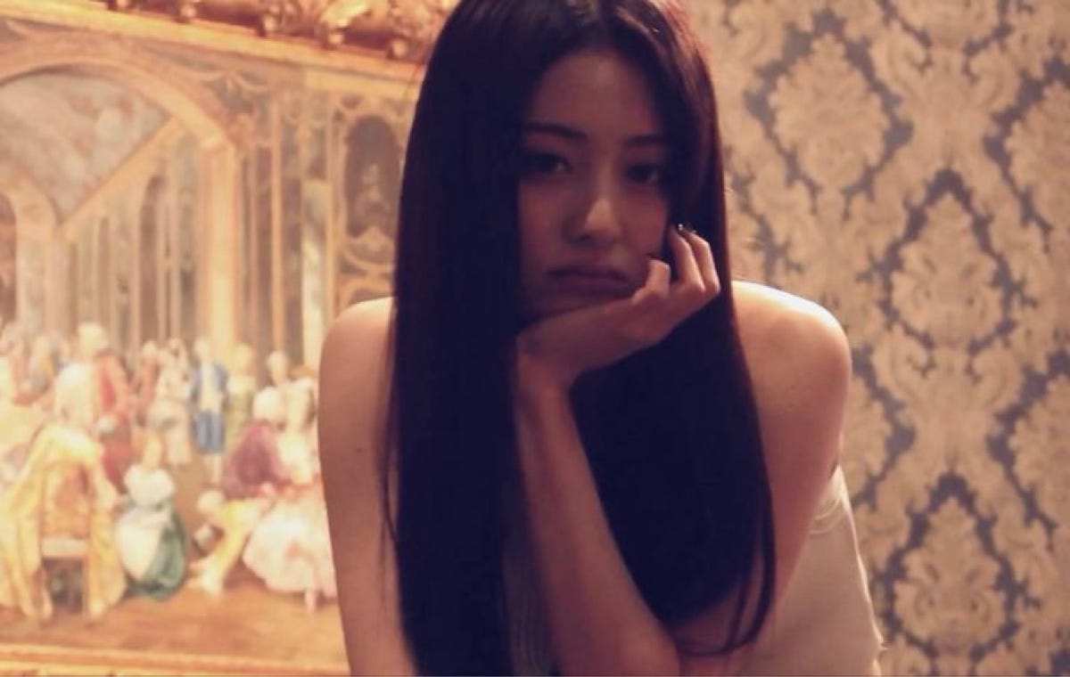 Audine Ivy M. – Medium