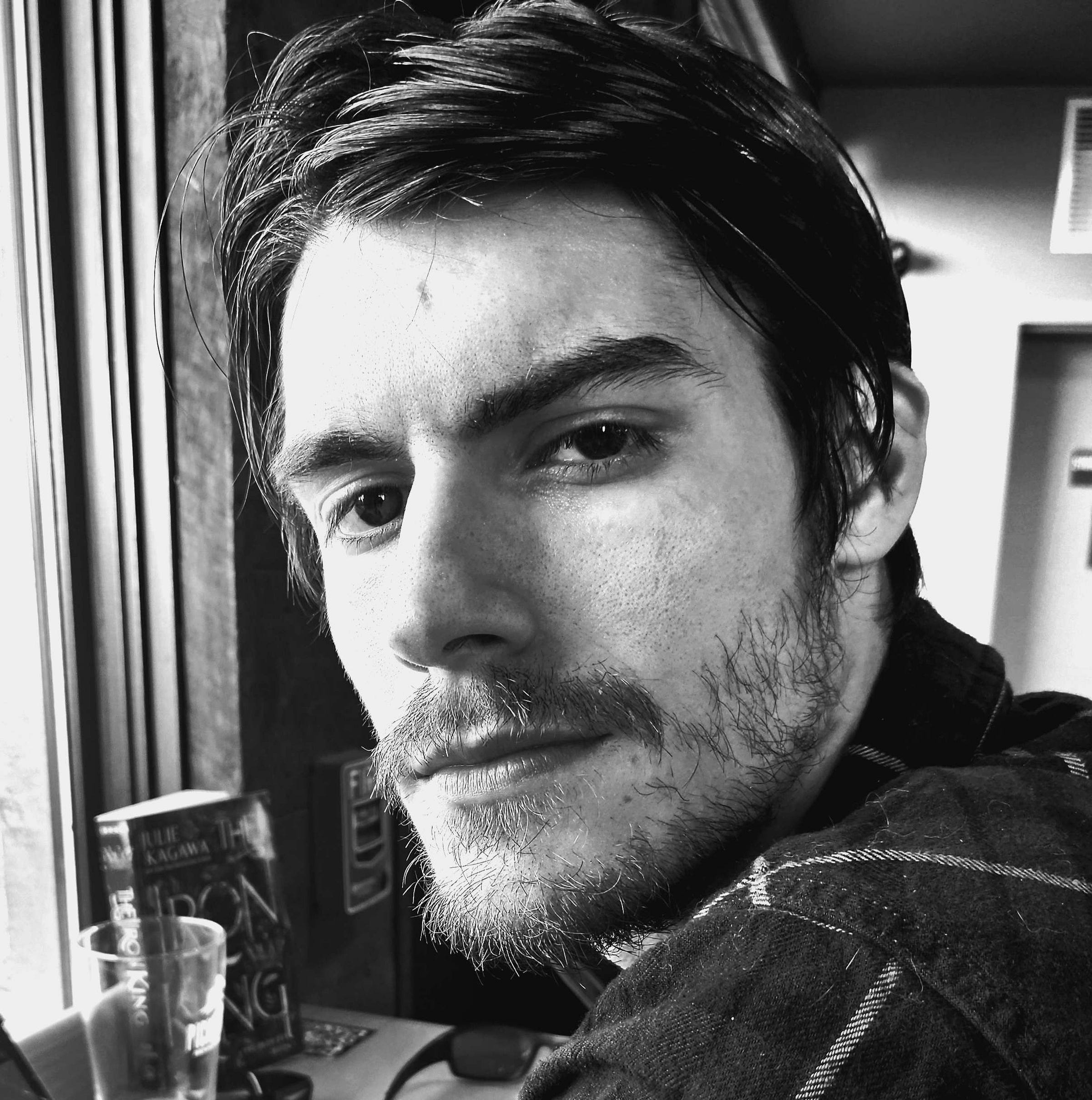 Thomas Caracappa – Medium