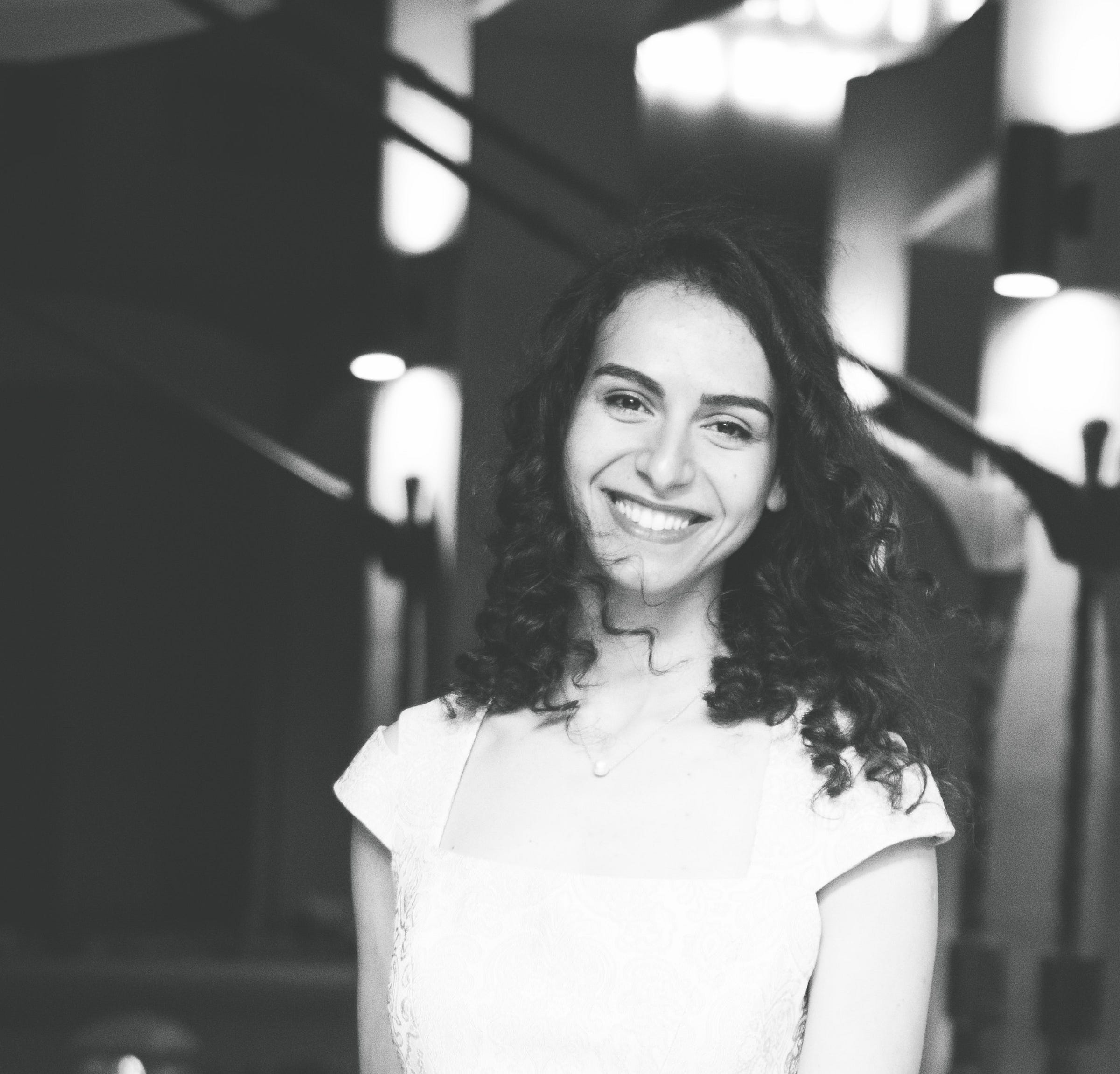 Yasminah – Medium