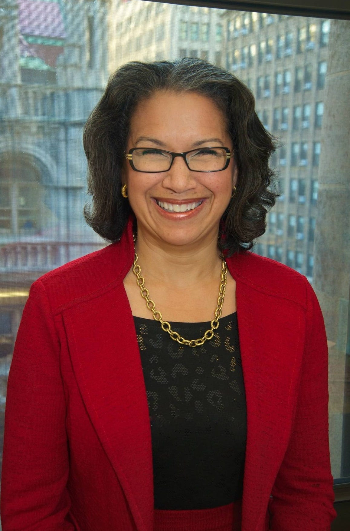 Elsie McCabe Thompson – Medium