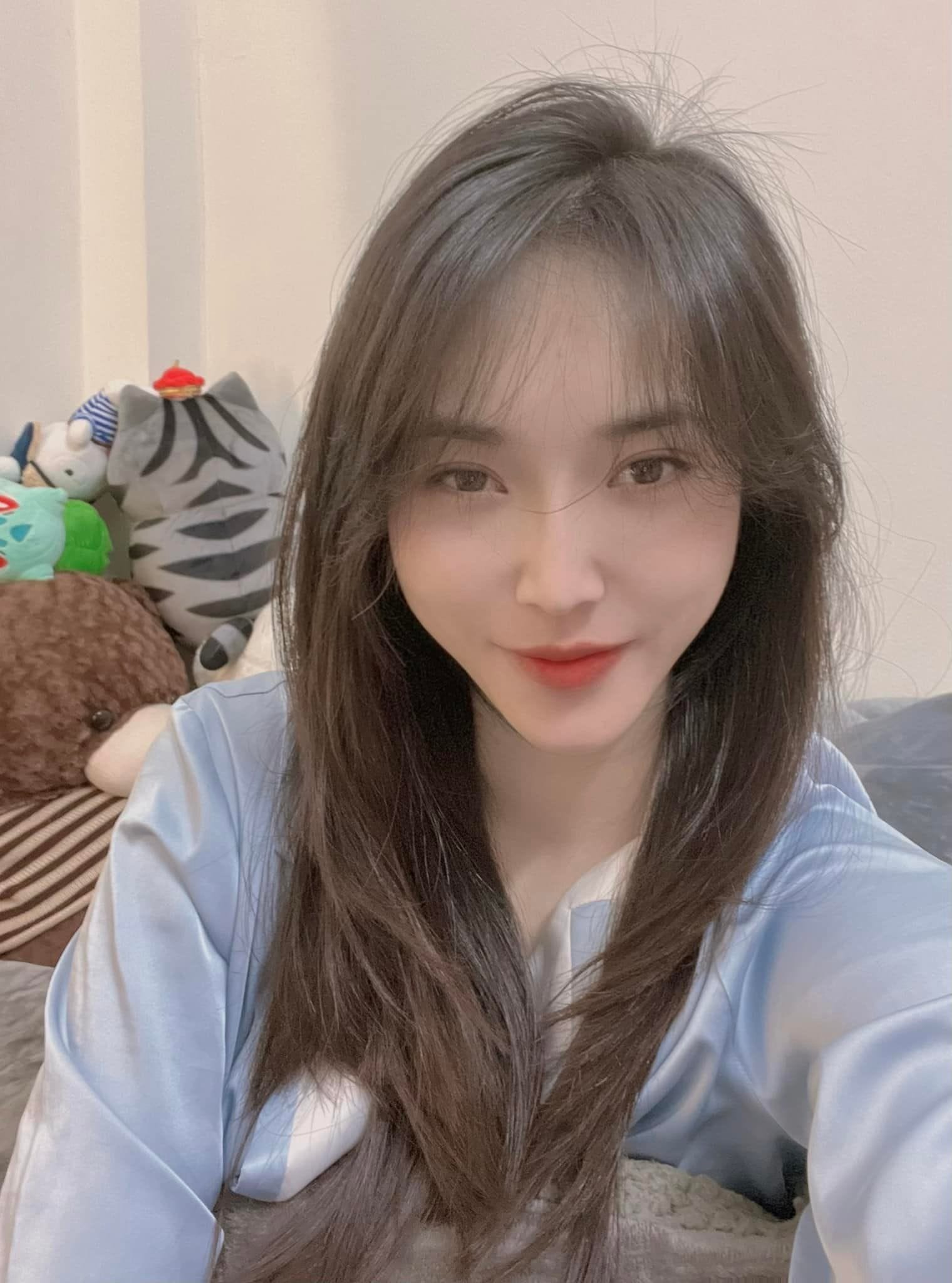 Trinh Cam Van – Medium