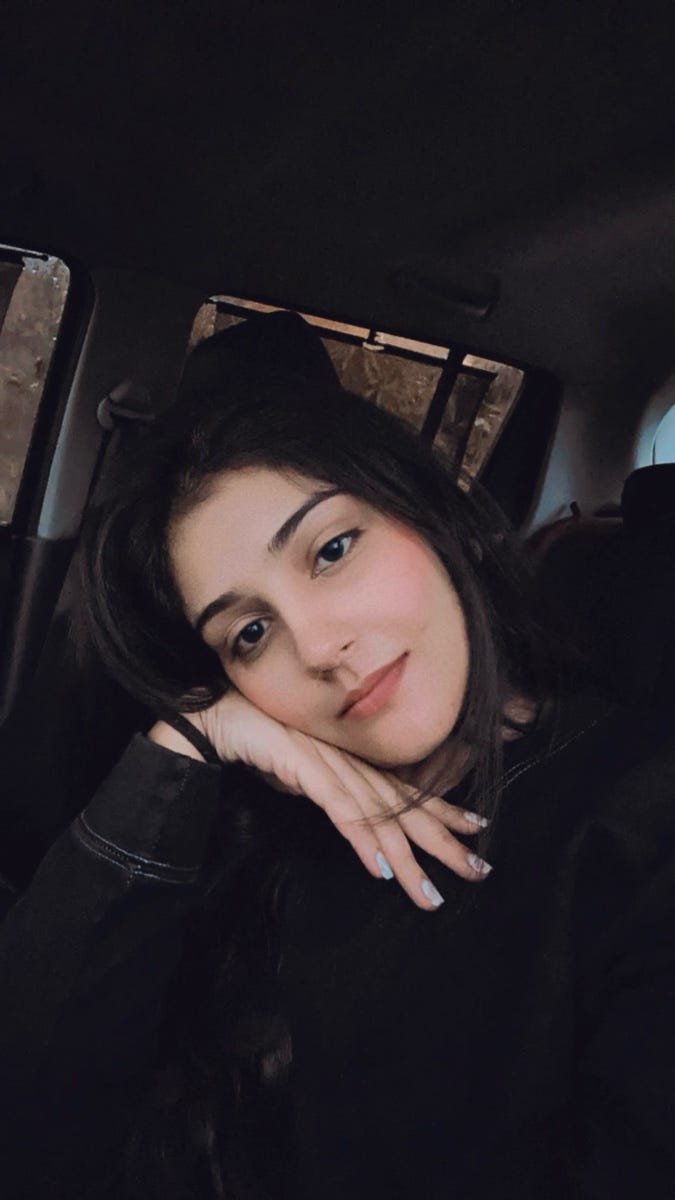 About – Yashika Khandelwal – Medium