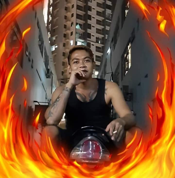 Dzaky Sukur – Medium