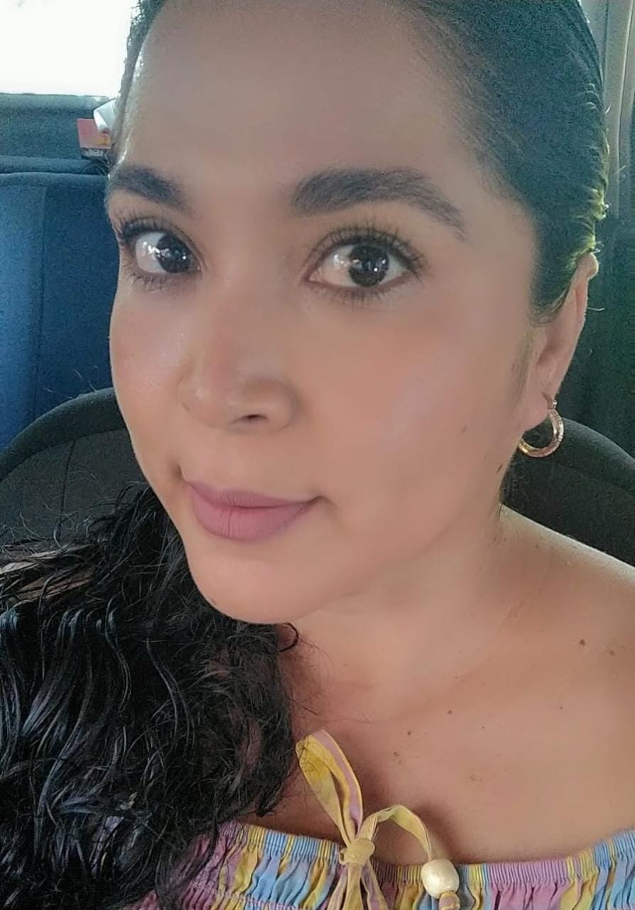 Débora Carrillo – Medium
