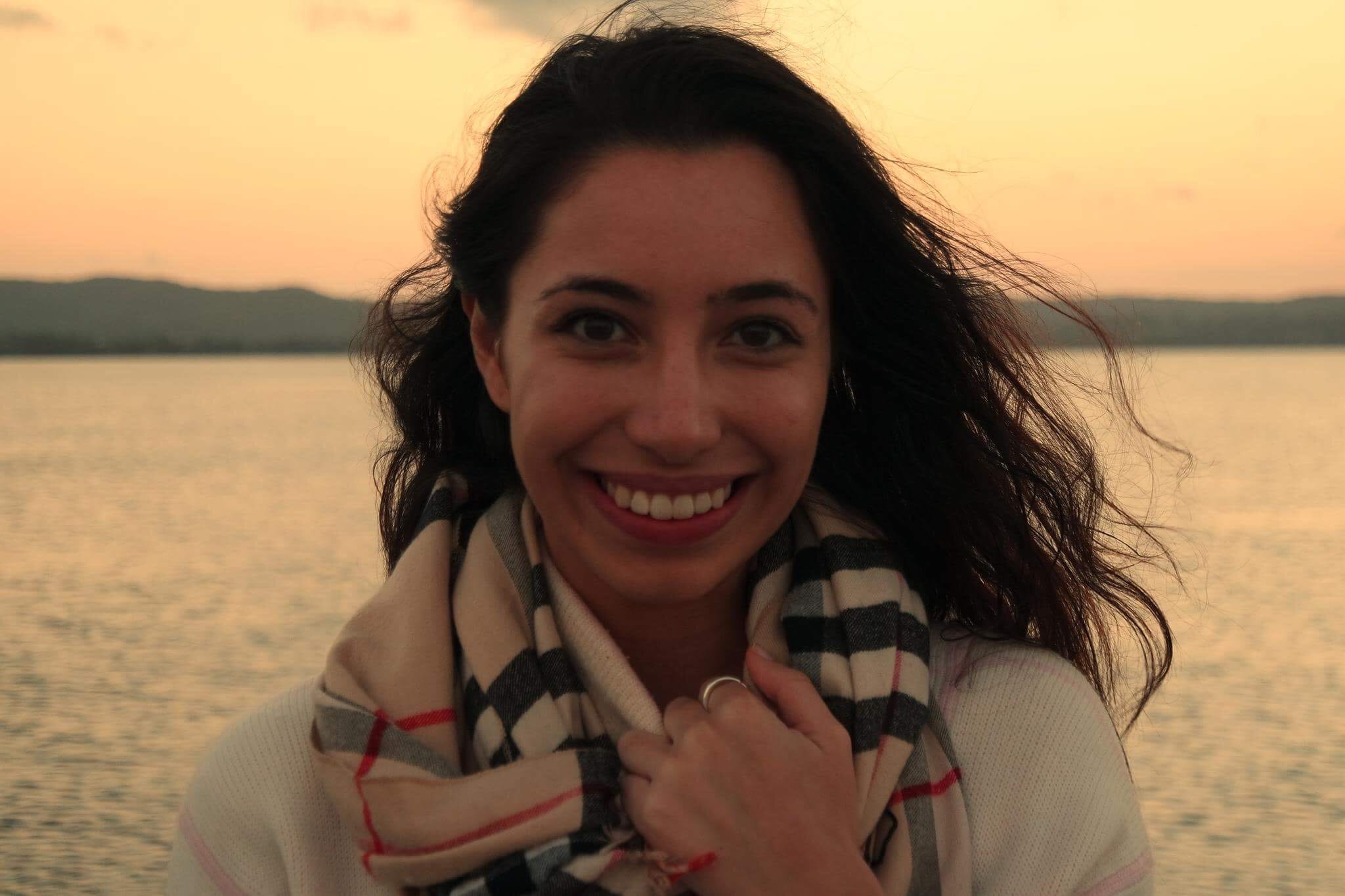 Sarah Bowe – Medium