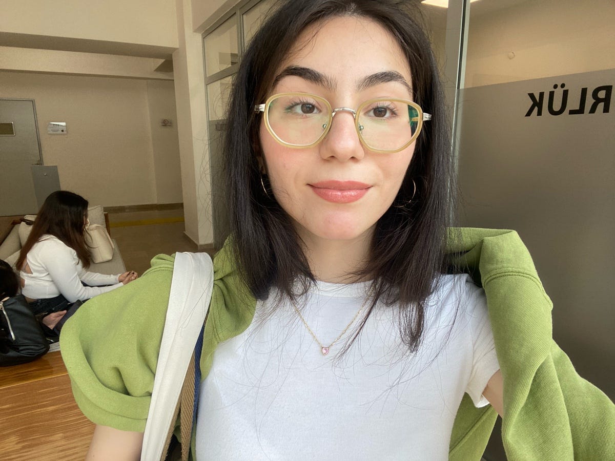 İkra Selma Kenesarı – Medium