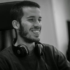Gerard Clos – Medium