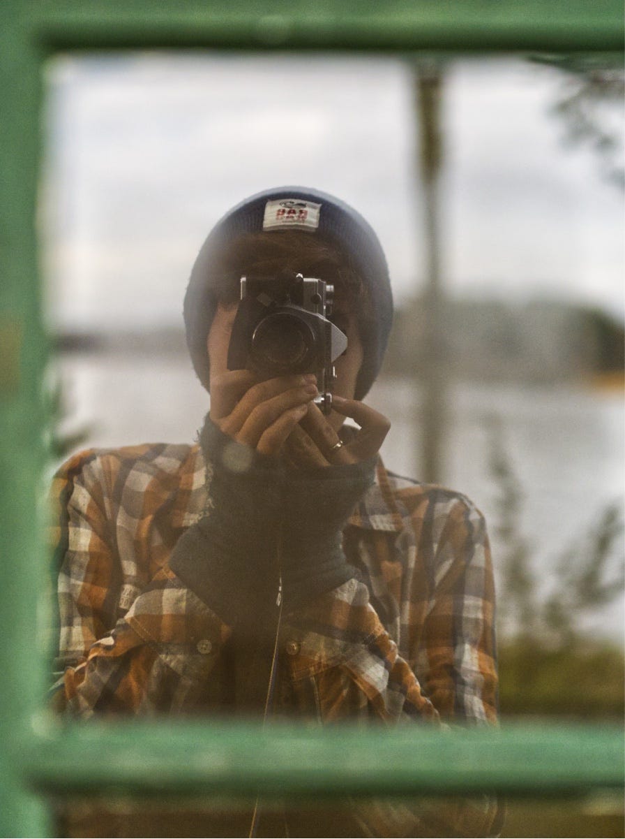 Sarah Hewitt – Medium