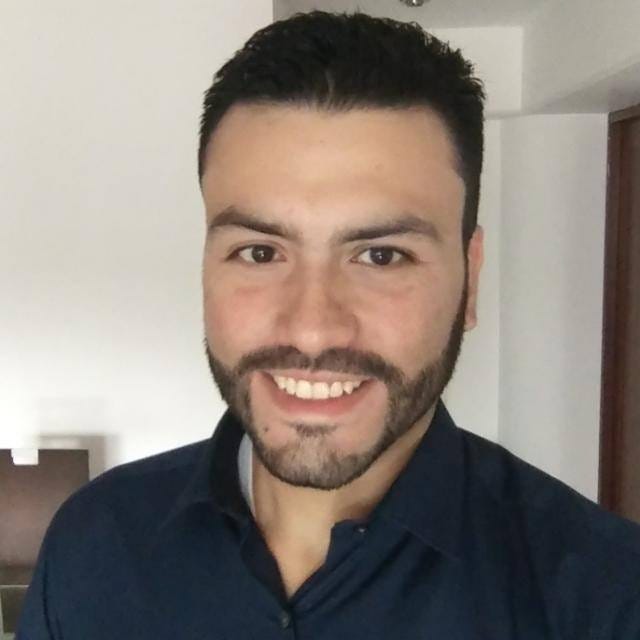 Marco Villarreal – Medium