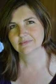 Tracey Mason Daniels – Medium