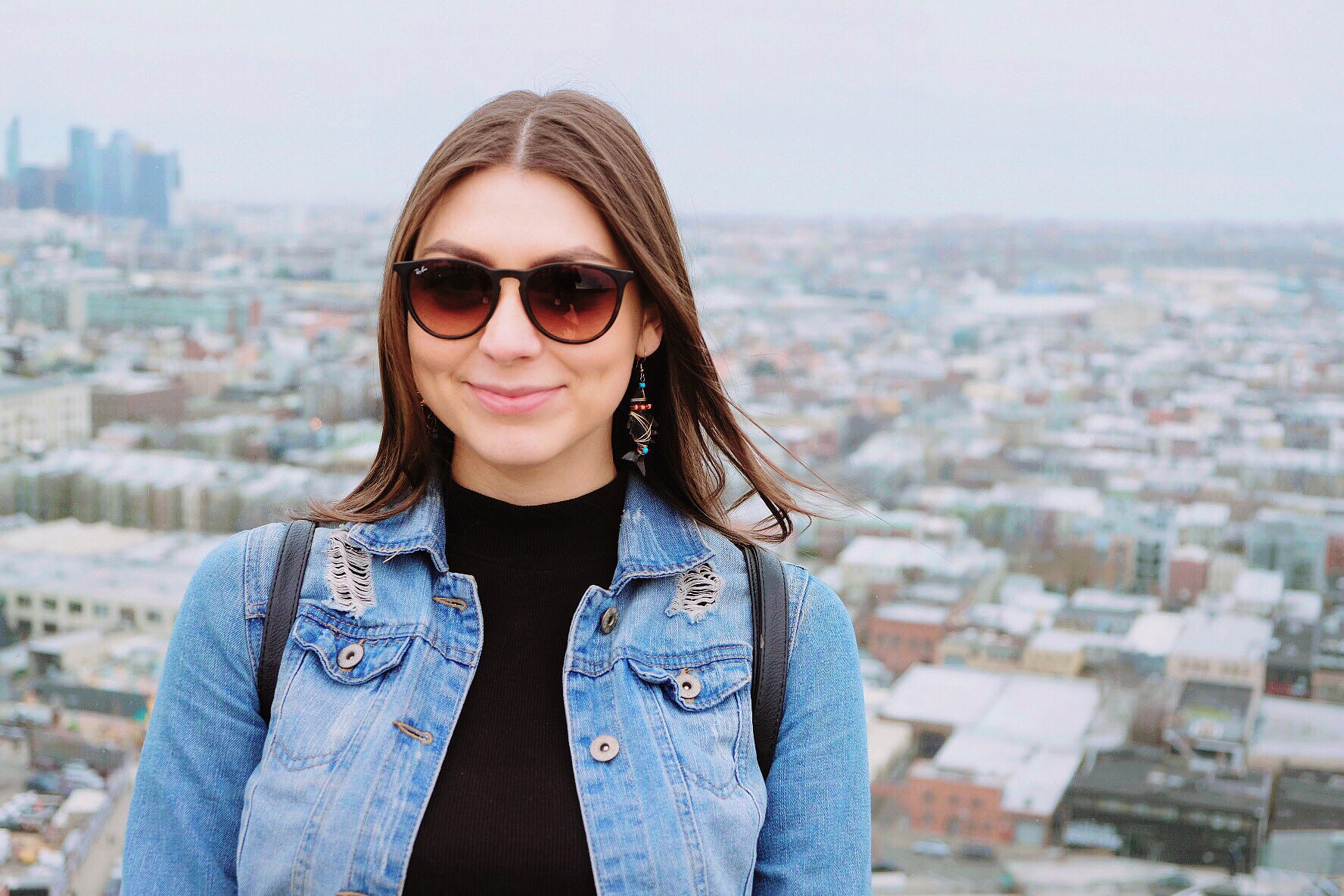 Hayley Howell – Medium