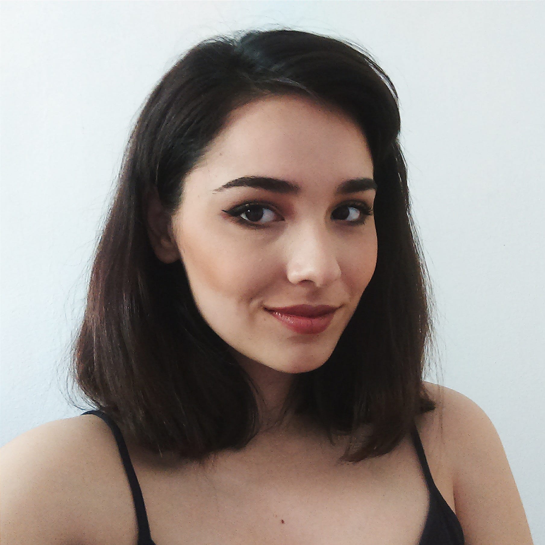Anca Balaceanu – Medium