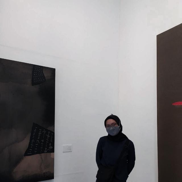 Ervina N – Medium