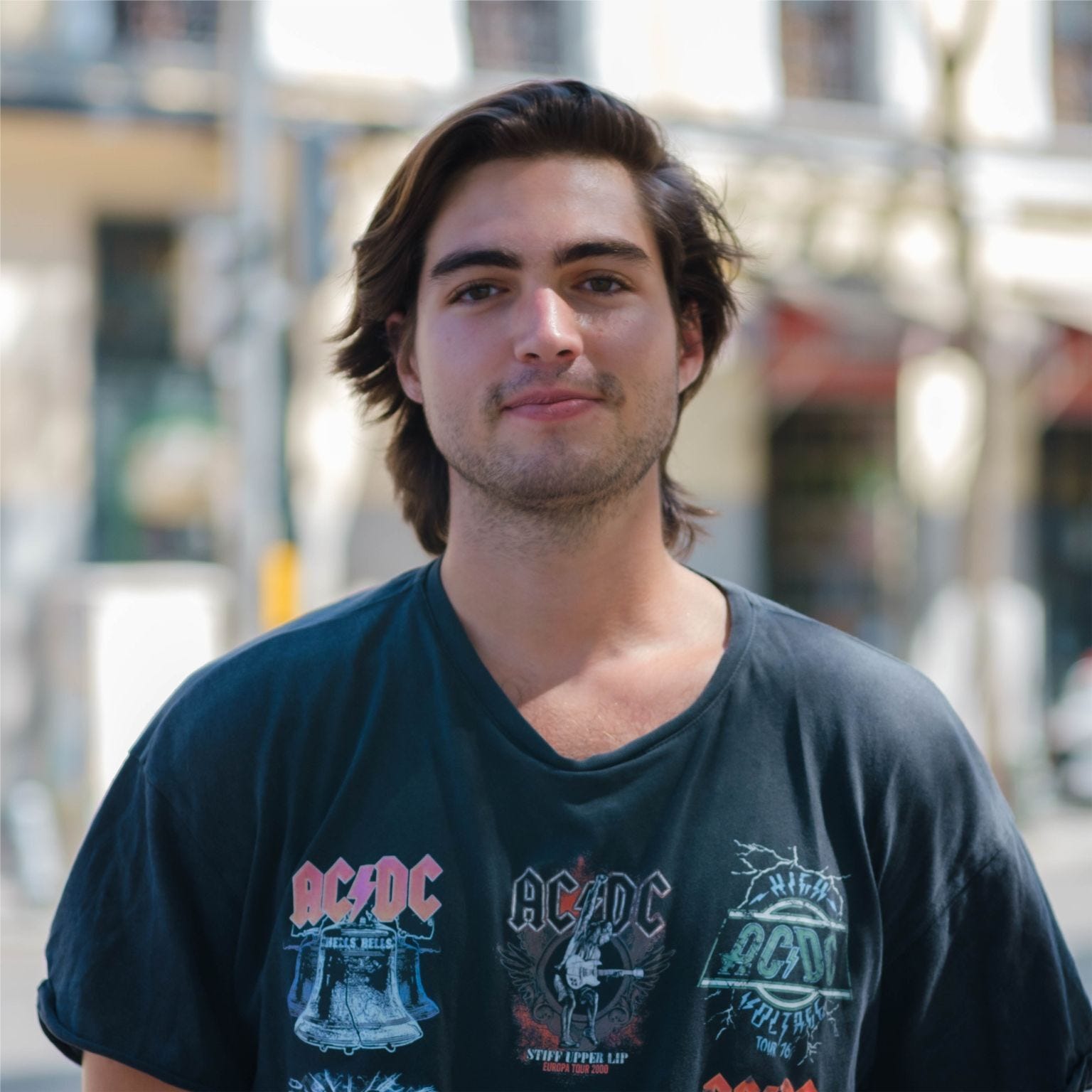 Sergio Sanchez – Medium