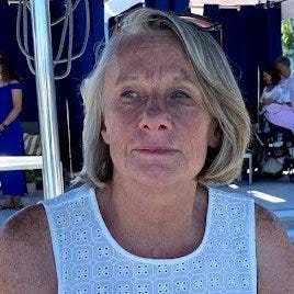 Deborah Friesen – Medium