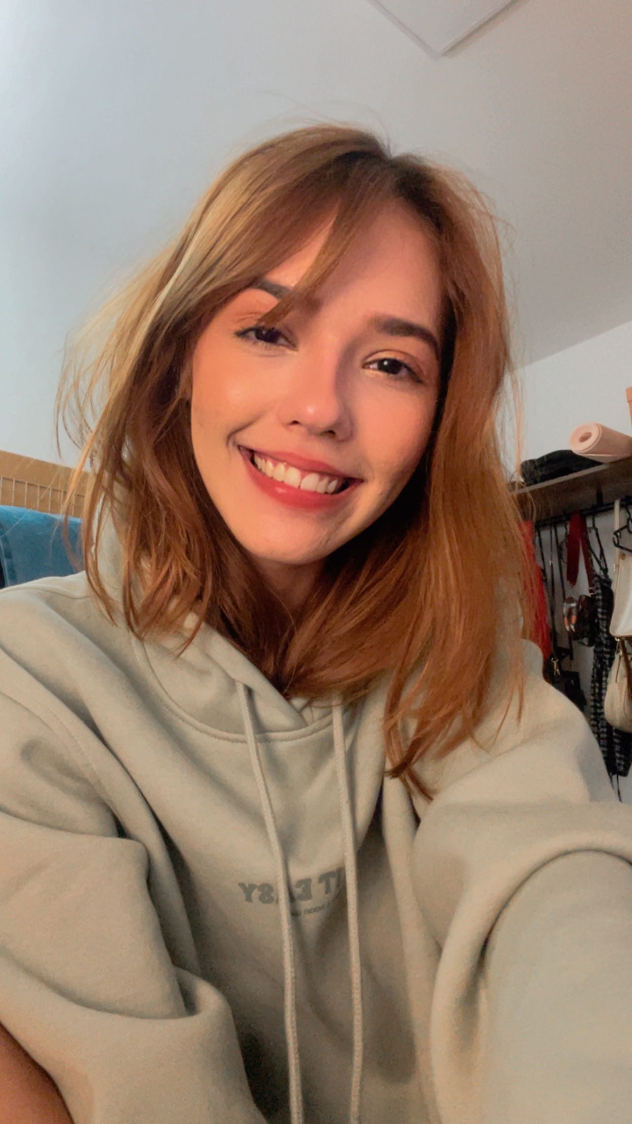 Ariel Prasal Sims – Medium