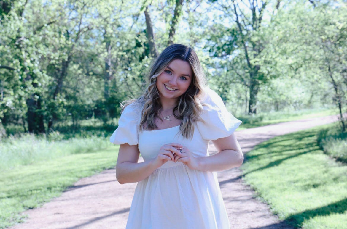 allie Johnson – Medium
