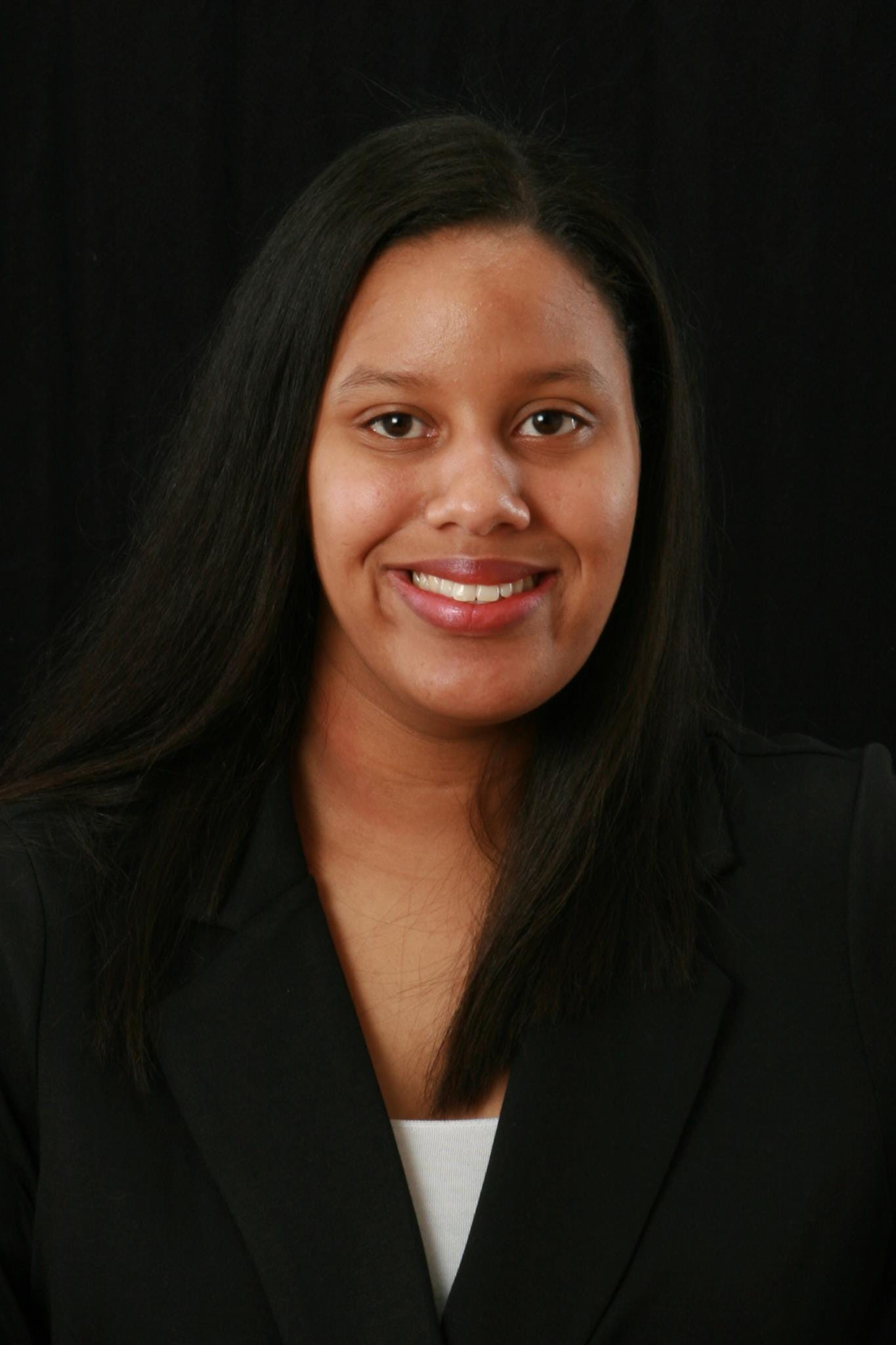 Tracee Jones – Medium