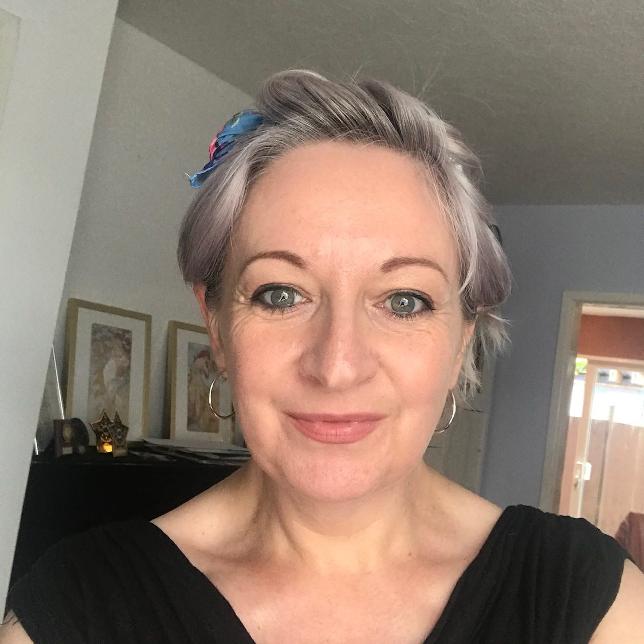 Donna Sherman – Medium